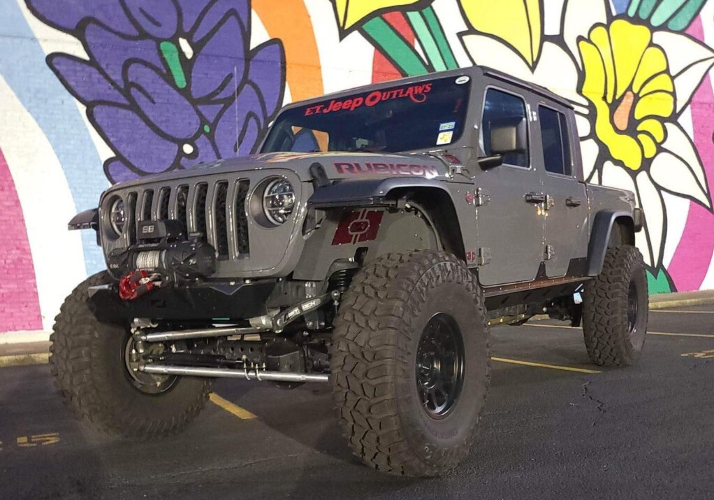 Best Off-Road Suspension Mods for Your Jeep Gladiator | TrailBuilt Off-Road