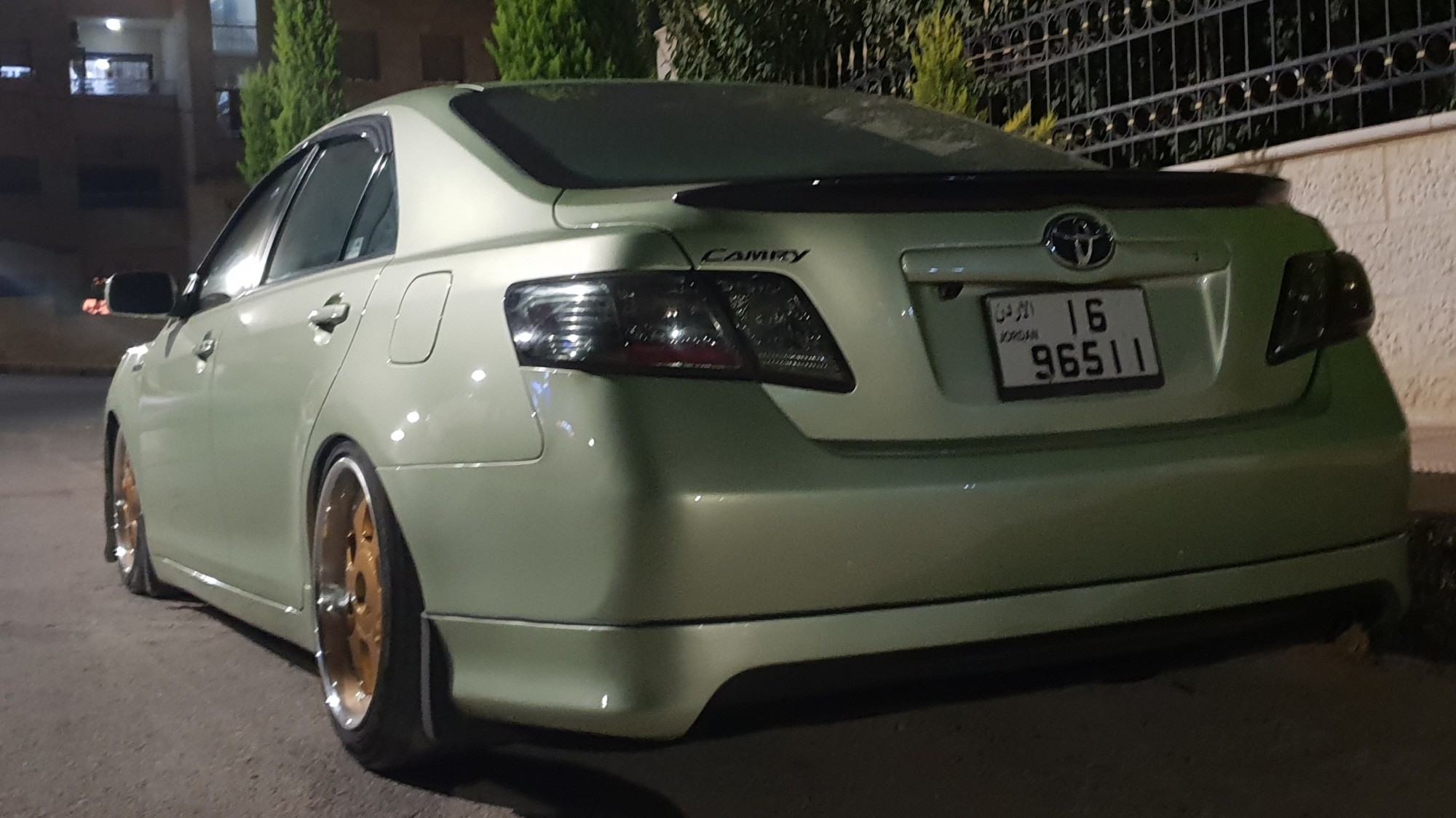 What Wheels and Tires Best Fit a Sixth Generation Toyota Camry ...