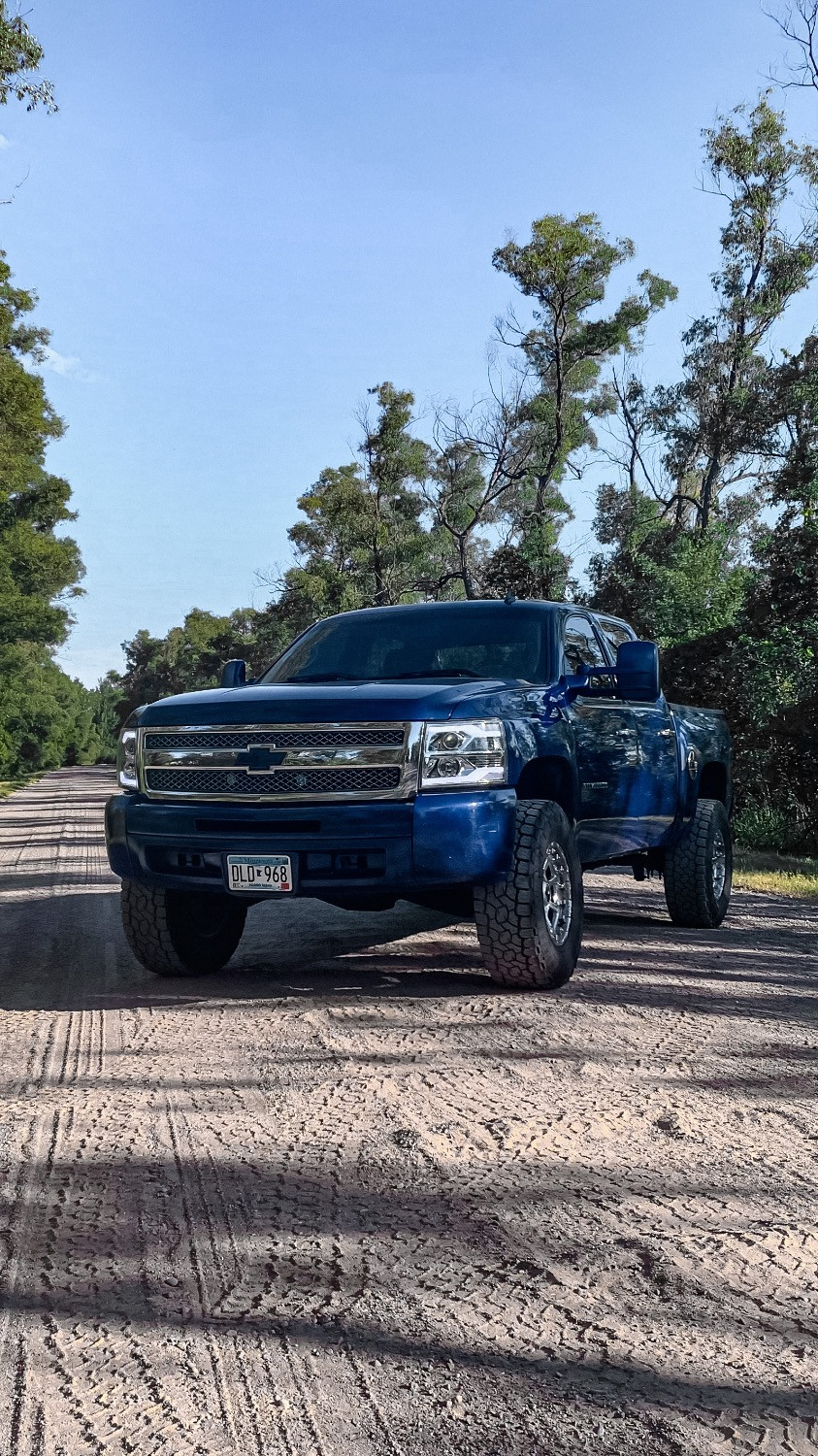 What Wheels and Tires Fit a Second Generation Chevy Silverado 1500 ...