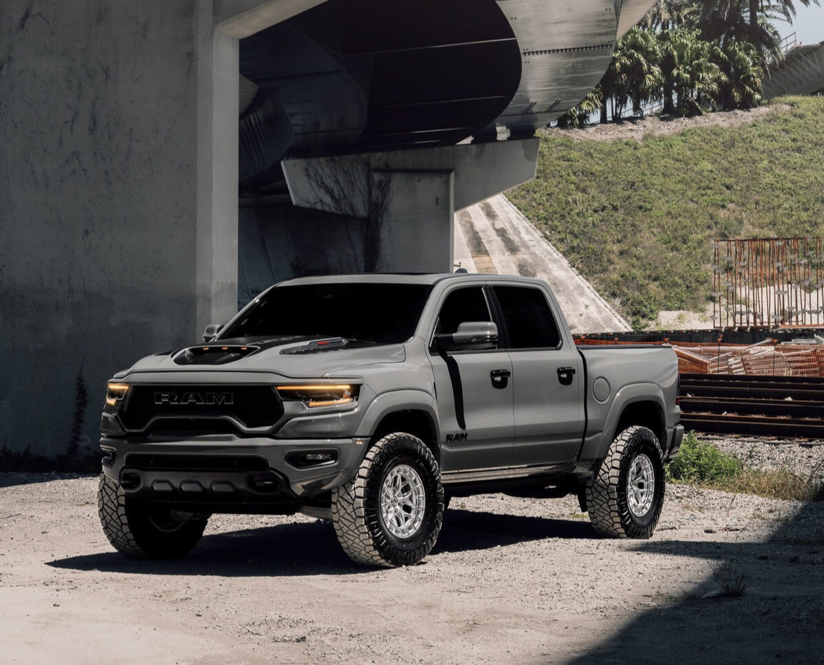 Why Custom Offsets Is The Best Place To Get Your Wheel And Tire Package