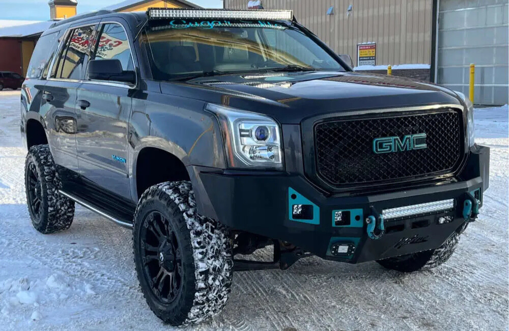 What Wheels and Tires Best Fit a Fourth Generation GMC Yukon ...