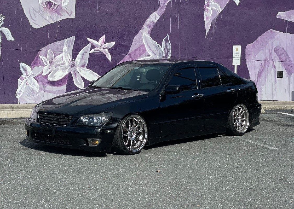 What Wheels and Tires Best Fit The Lexus IS300? | Fitment Industries