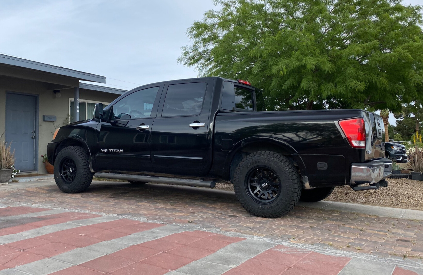 What Wheels and Tires Best Fit a First Generation Nissan Titan ...