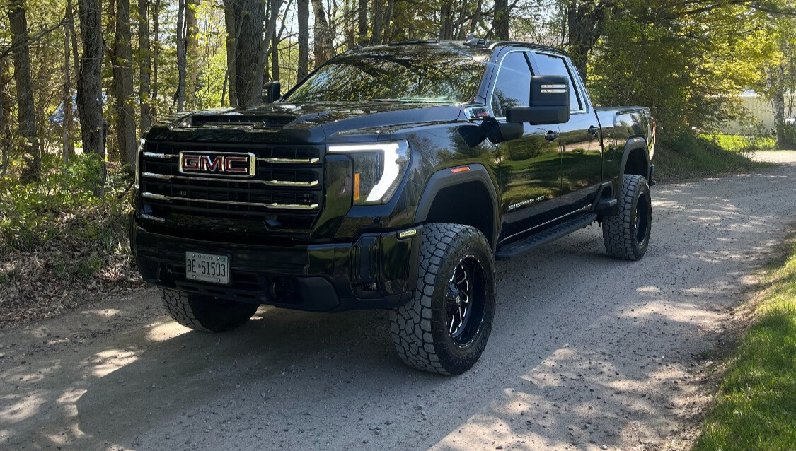 Toyo Open Country A/T III vs. Falken WildPeak AT4W: Which All-Terrain ...