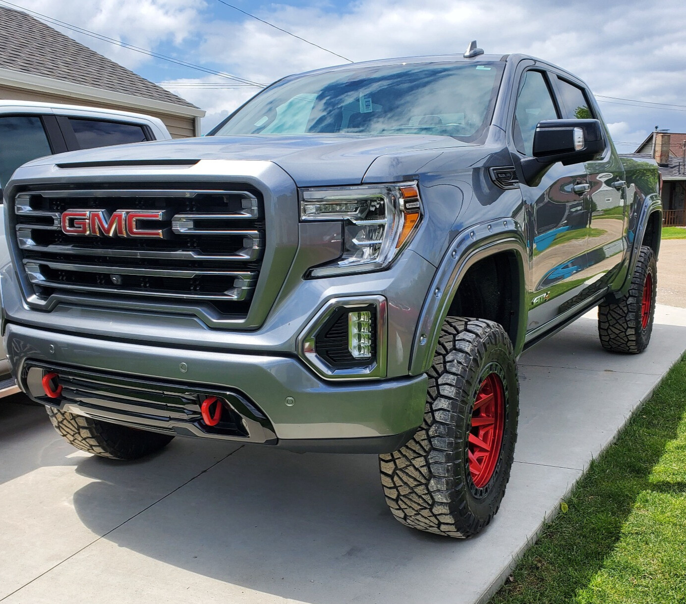 Best Suspension Mods for Your GMC Sierra 1500 | Custom Offsets