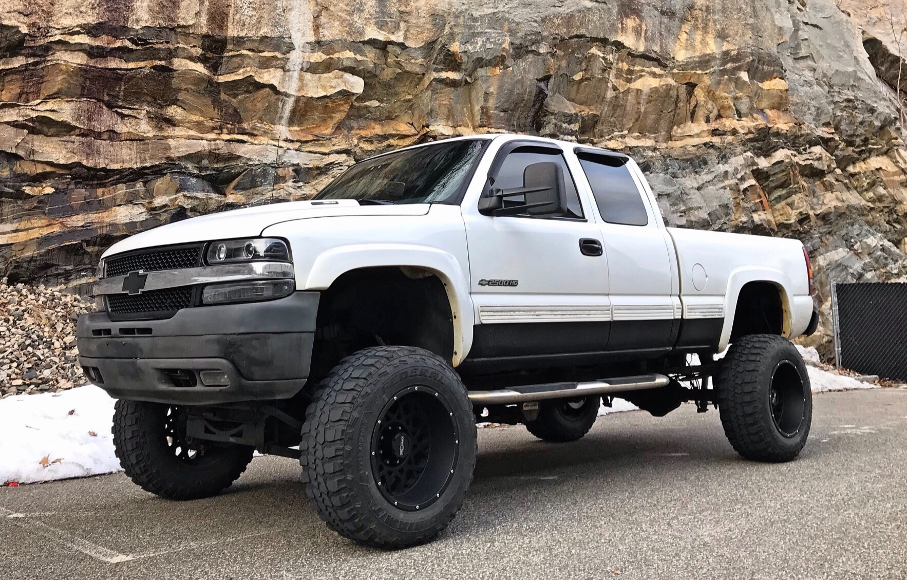 What Wheels and Tires Fit a First Generation Chevy Silverado 2500 ...