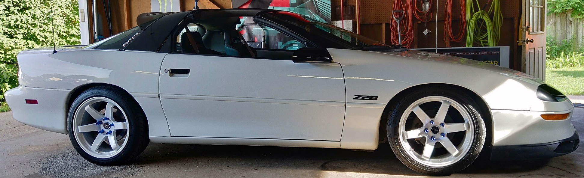 What Wheels and Tires Best Fit A Fourth-Generation Chevy Camaro ...