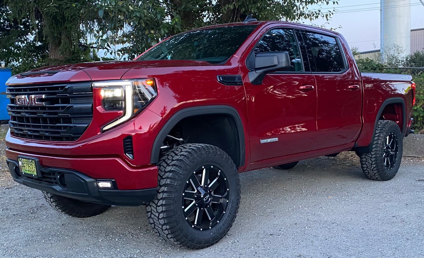 What Wheels and Tires Best Fit A Current-Generation GMC Sierra 1500 ...