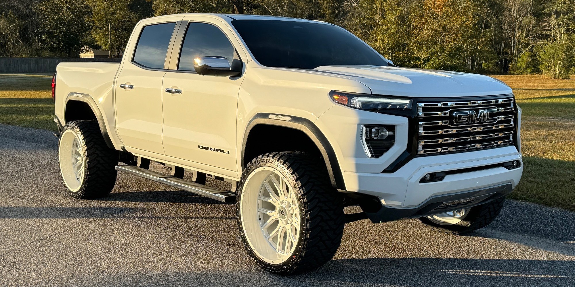 What Fits a Third-Generation GMC Canyon and Chevy Colorado? | Custom ...