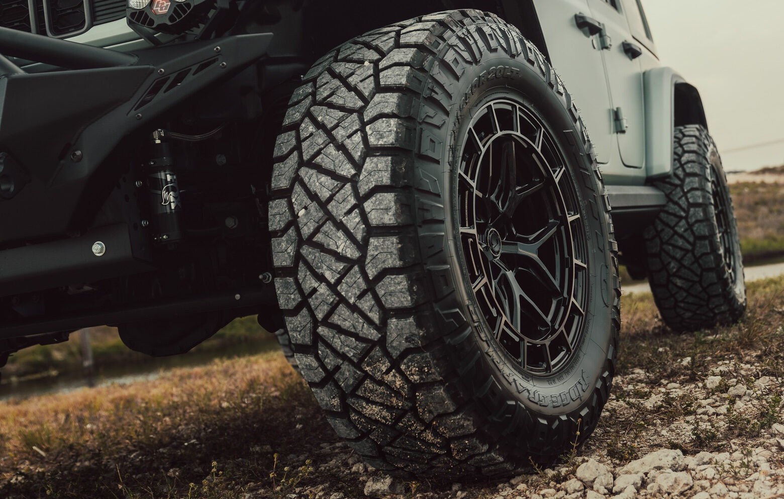 Narrow or Wide Tires? Which is Better? | TrailBuilt Off-Road