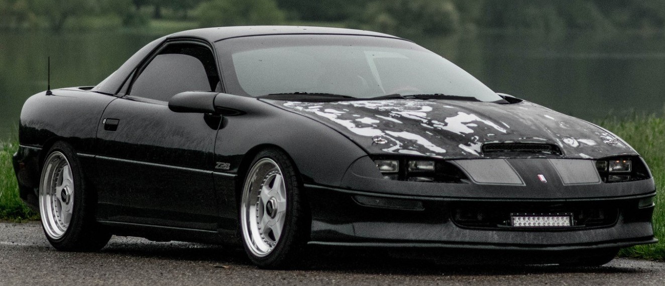 What Wheels and Tires Best Fit A Fourth-Generation Chevy Camaro ...