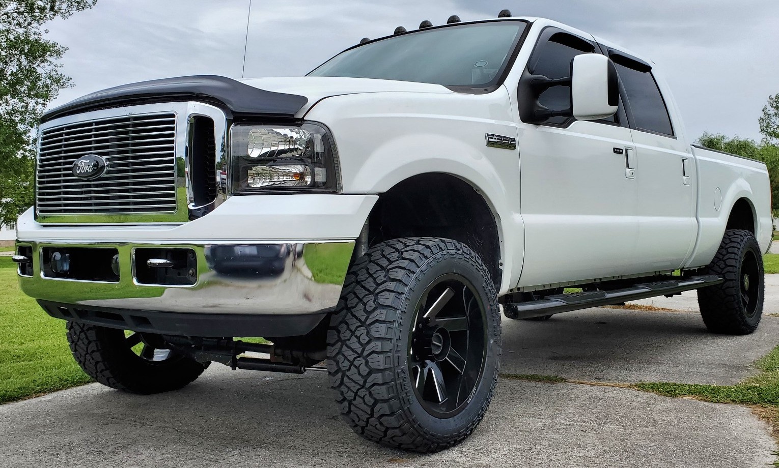 What Wheels and Tires Best Fit A First-Generation Ford Super Duty ...