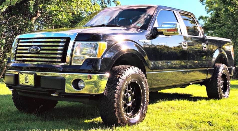 Is It Worth Buying The "Coyote" 5.0L Ford F-150? | Custom Offsets