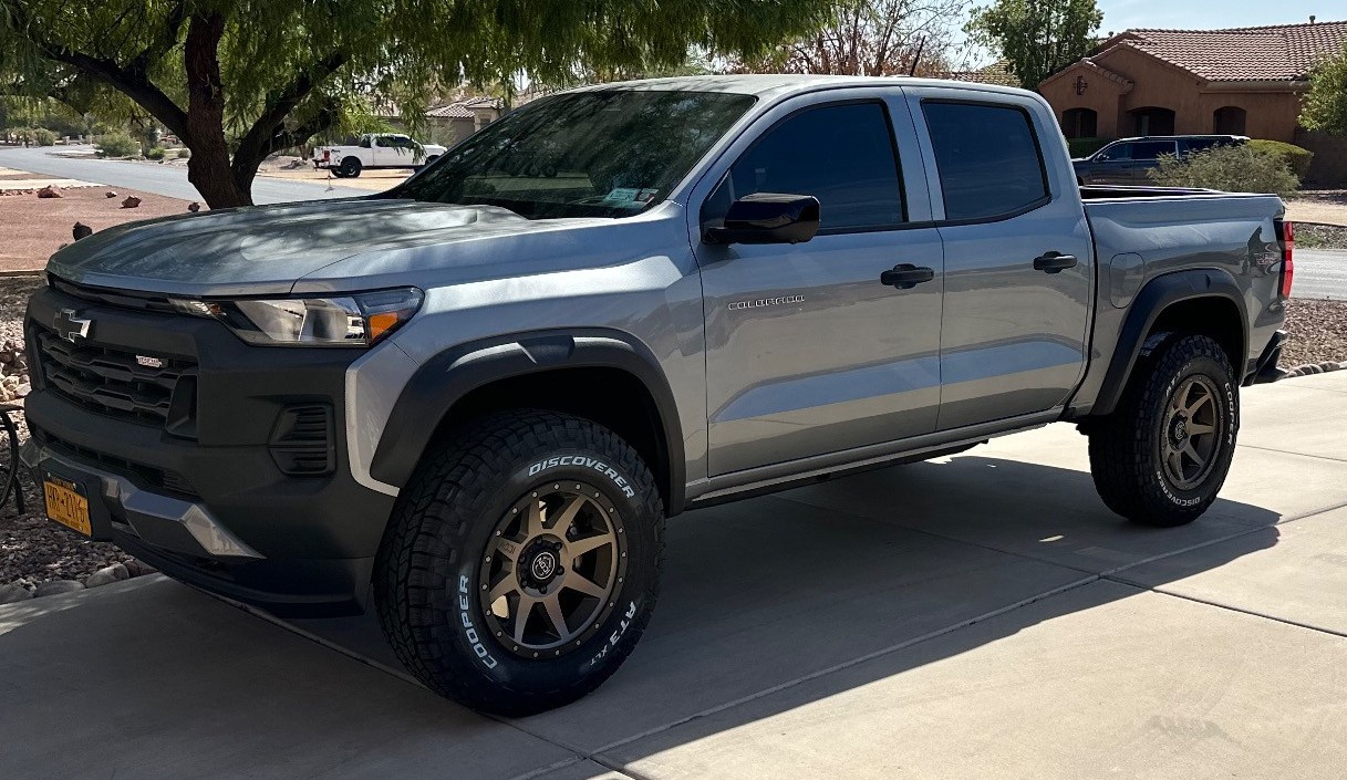 What Fits a Third-Generation GMC Canyon and Chevy Colorado? | Custom ...
