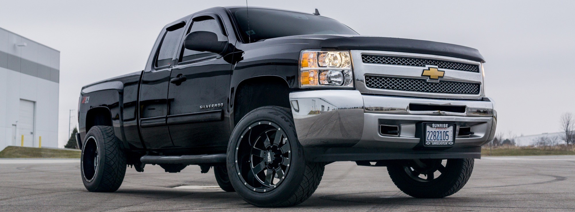 What Wheels and Tires Fit Best On a 2007-2013 Chevrolet Silverado 1500 ...
