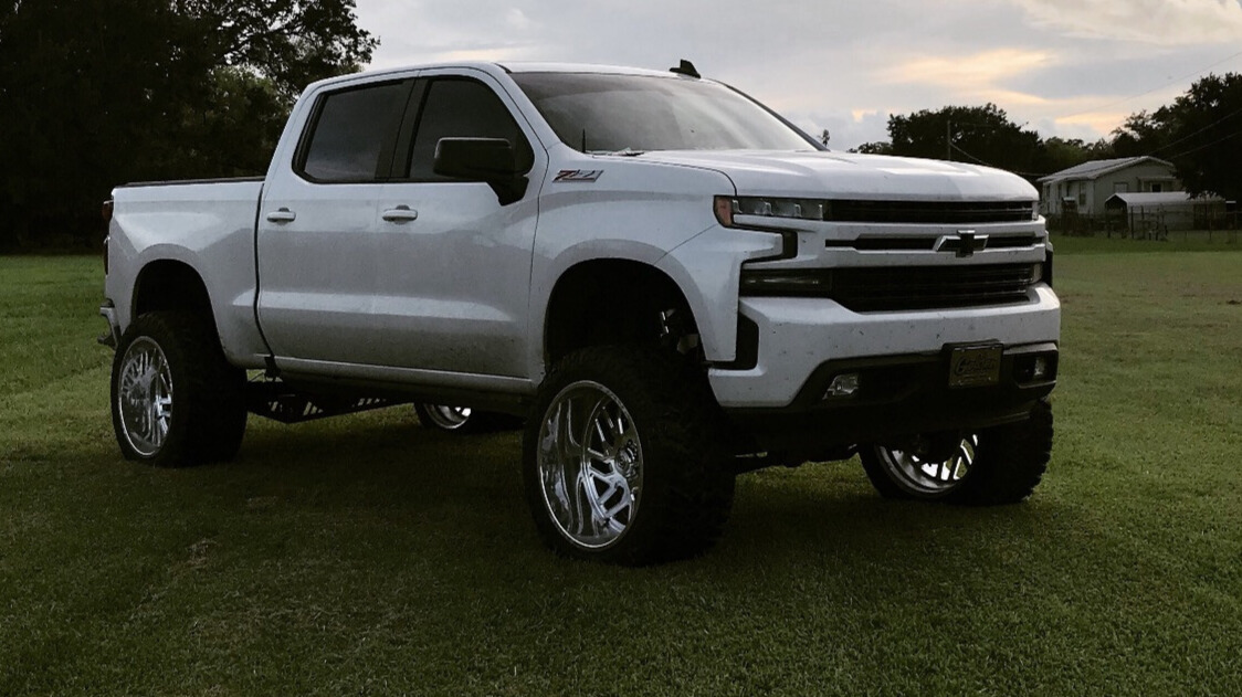 What Are The Best Wheel and Tire Packages for A Chevy SIlverado 1500 ...