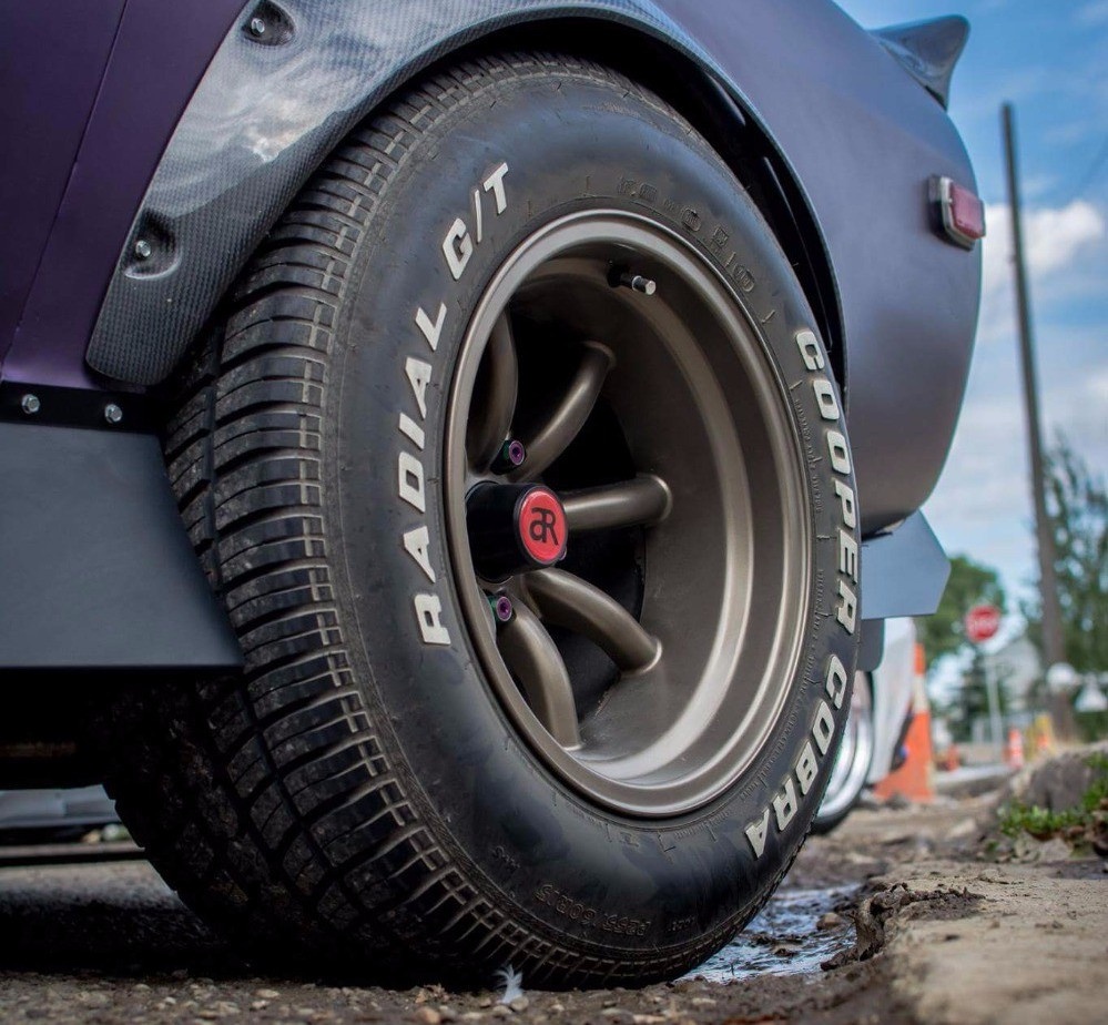 What Wheels Best Fit A Datsun 240Z and 280Z? | Fitment Industries